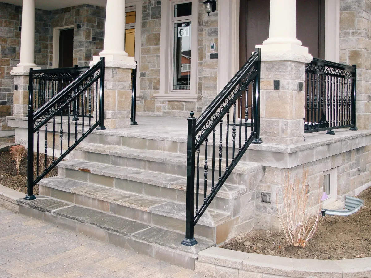 Home_Page Alumarail Manufacturing Inc. Your Source for Premium Aluminum ...