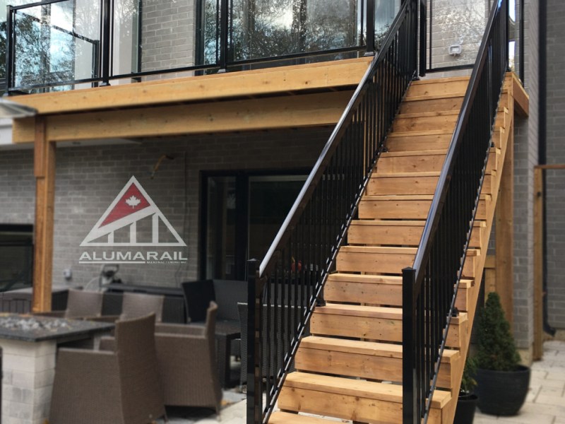 Aluminum Railing in Woodbridge | Alumarail Manufacturing Inc.
