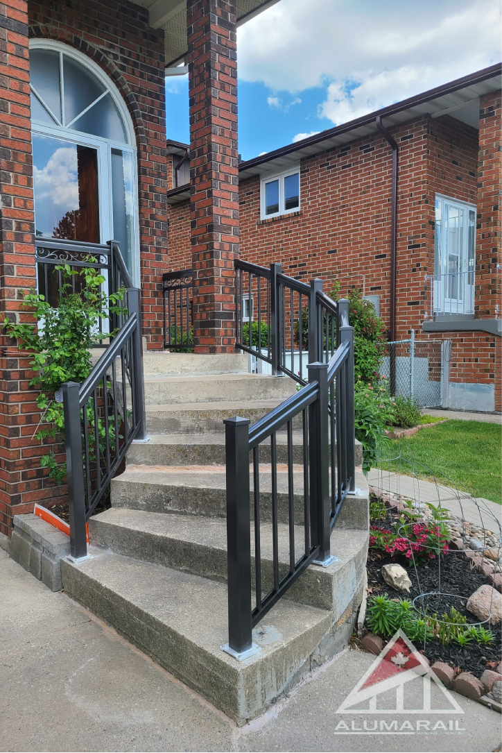 Curved Railings Gallery - Alumarail Manufacturing Inc.