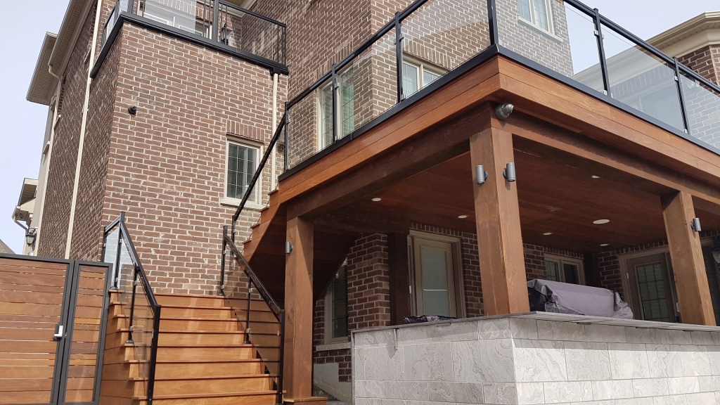 Glass Railings Showcase - Alumarail Manufacturing Inc.